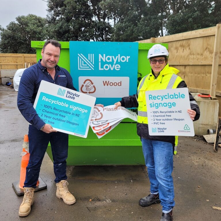 Recyclable waste signage - Naylor Love, Commercial Construction